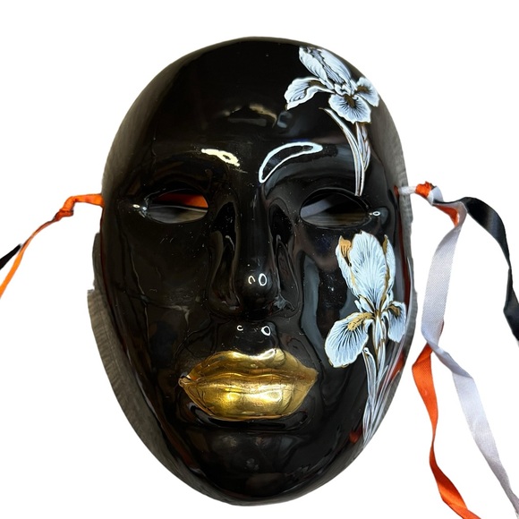 art faces | Wall Decor | Vtg Porcelain Ceramic Hand Painted Wall Decor ...